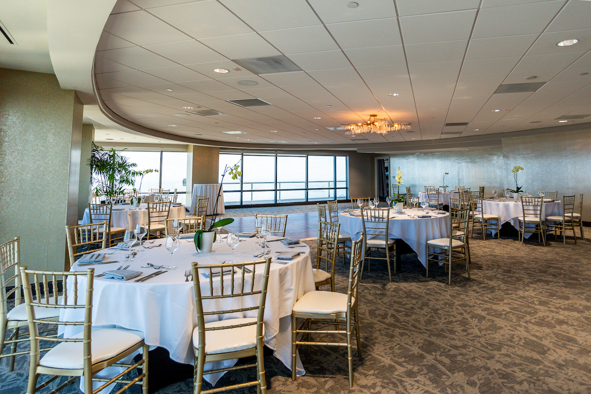 Elegant Gold and Grey Downtown Tampa Bay | The Tampa Club