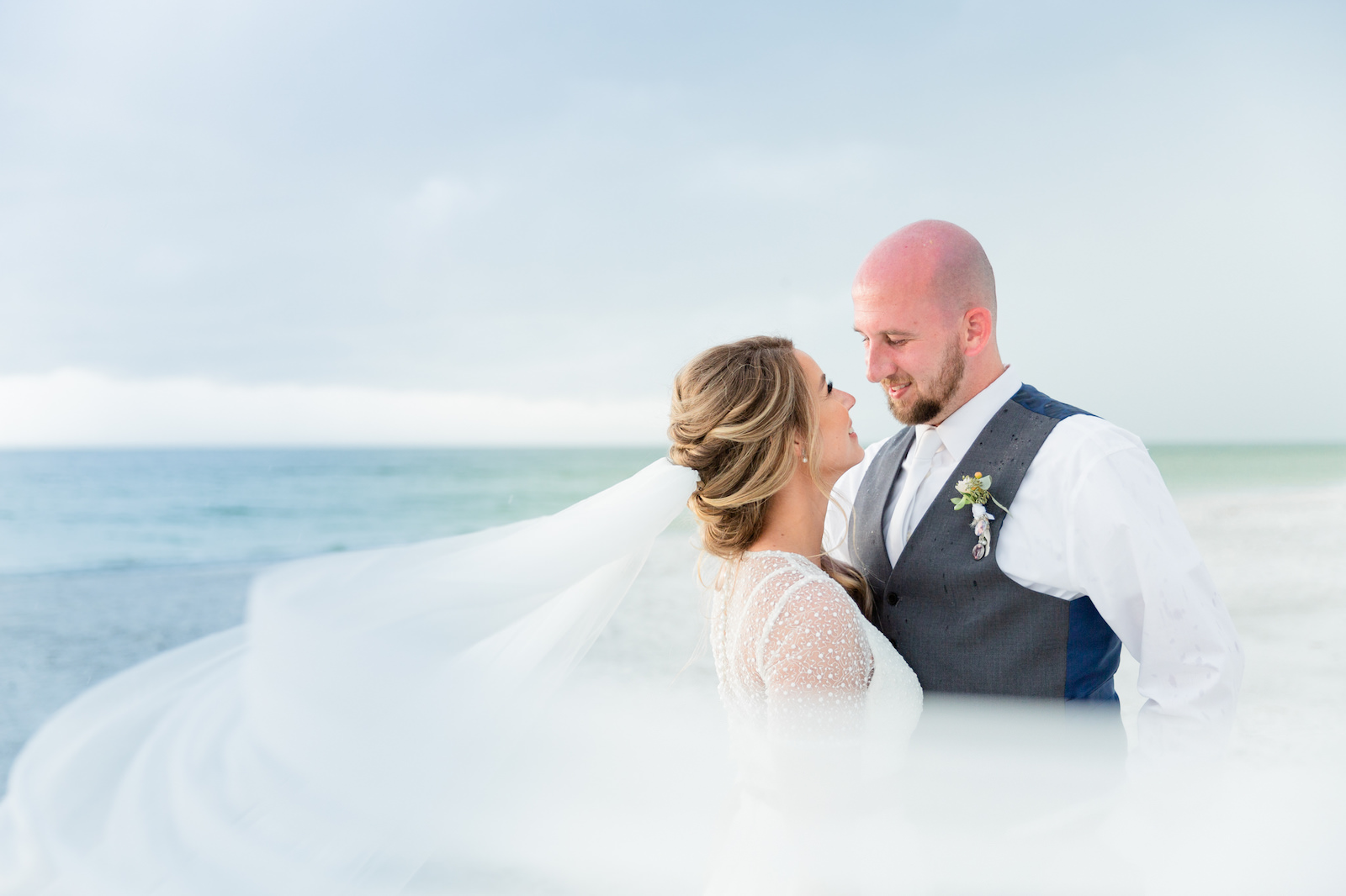 Peach And Greenery Bohemian Destination Wedding | Indian Rocks Beach ...