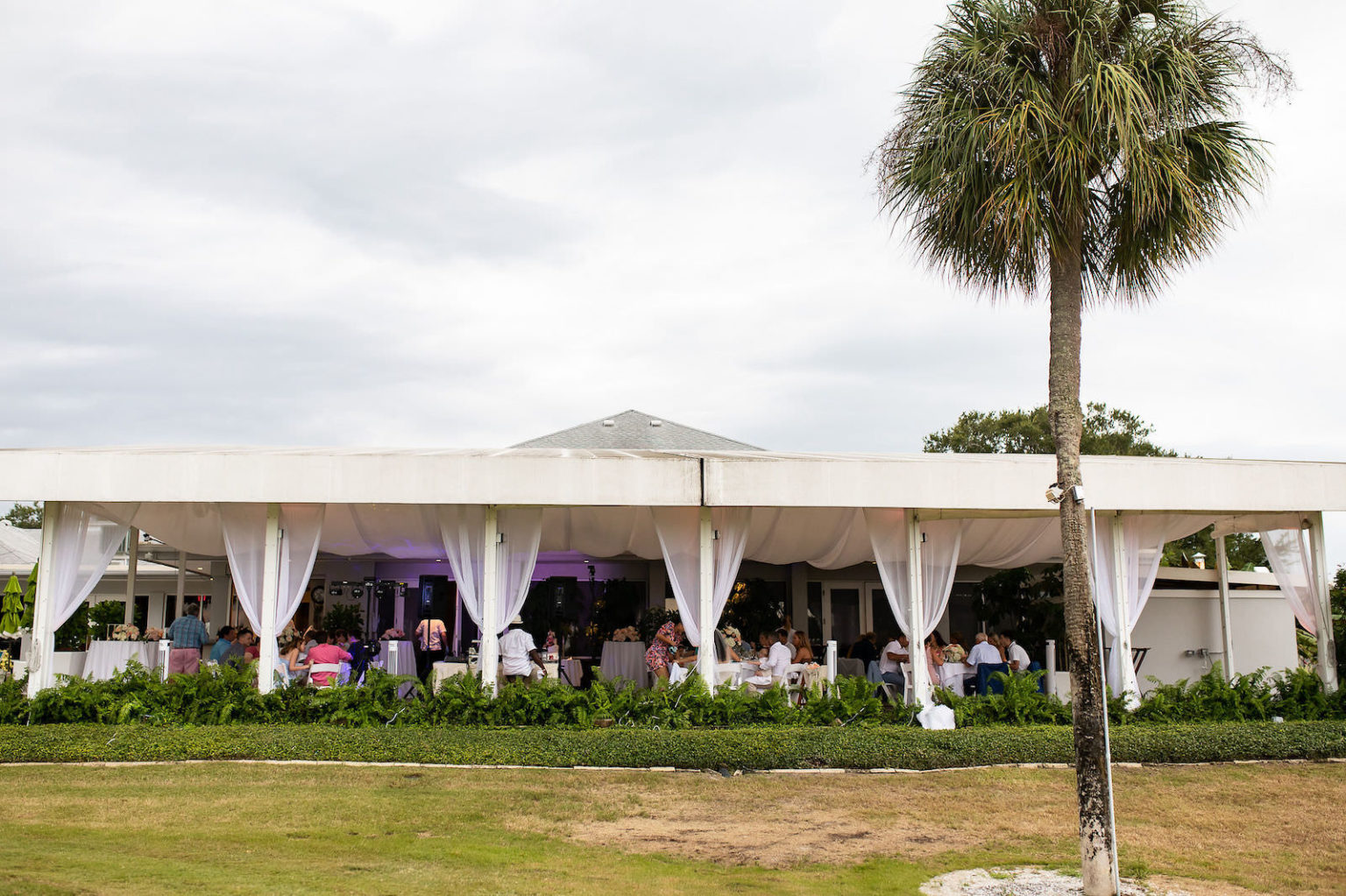 Tampa Bay Waterfront Wedding Venue | The Resort at Longboat Key Club