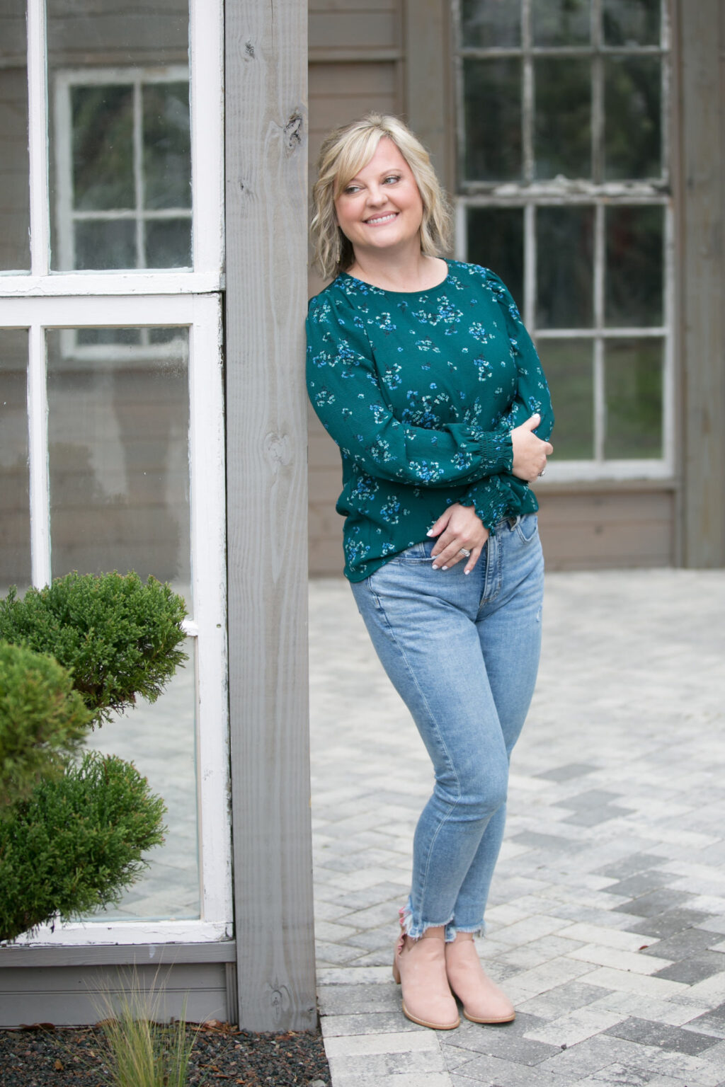 "Before 5" New Year, New Headshot Vendor Networking Recap | Mill Pond ...