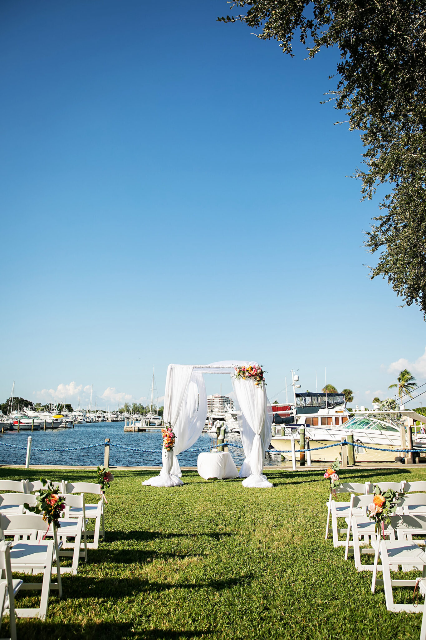 Vibrant, Tropical Sarasota Destination Wedding | Longboat Key Club ...