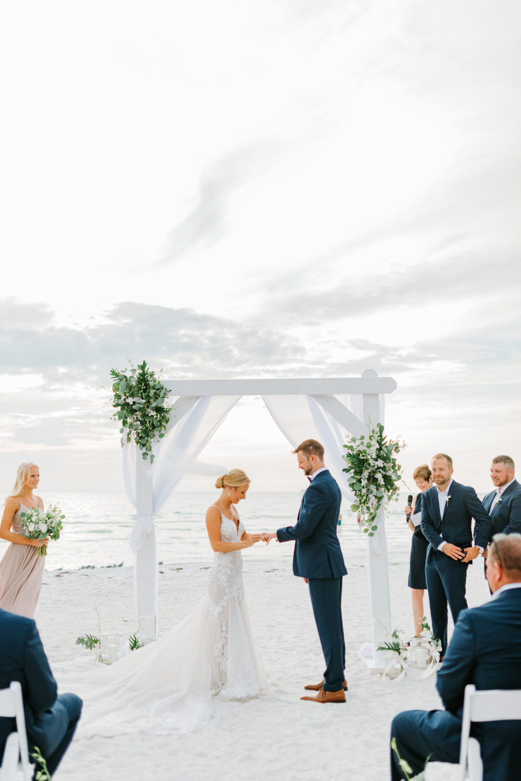 Tampa Bay Waterfront Wedding Venue | The Resort at Longboat Key Club