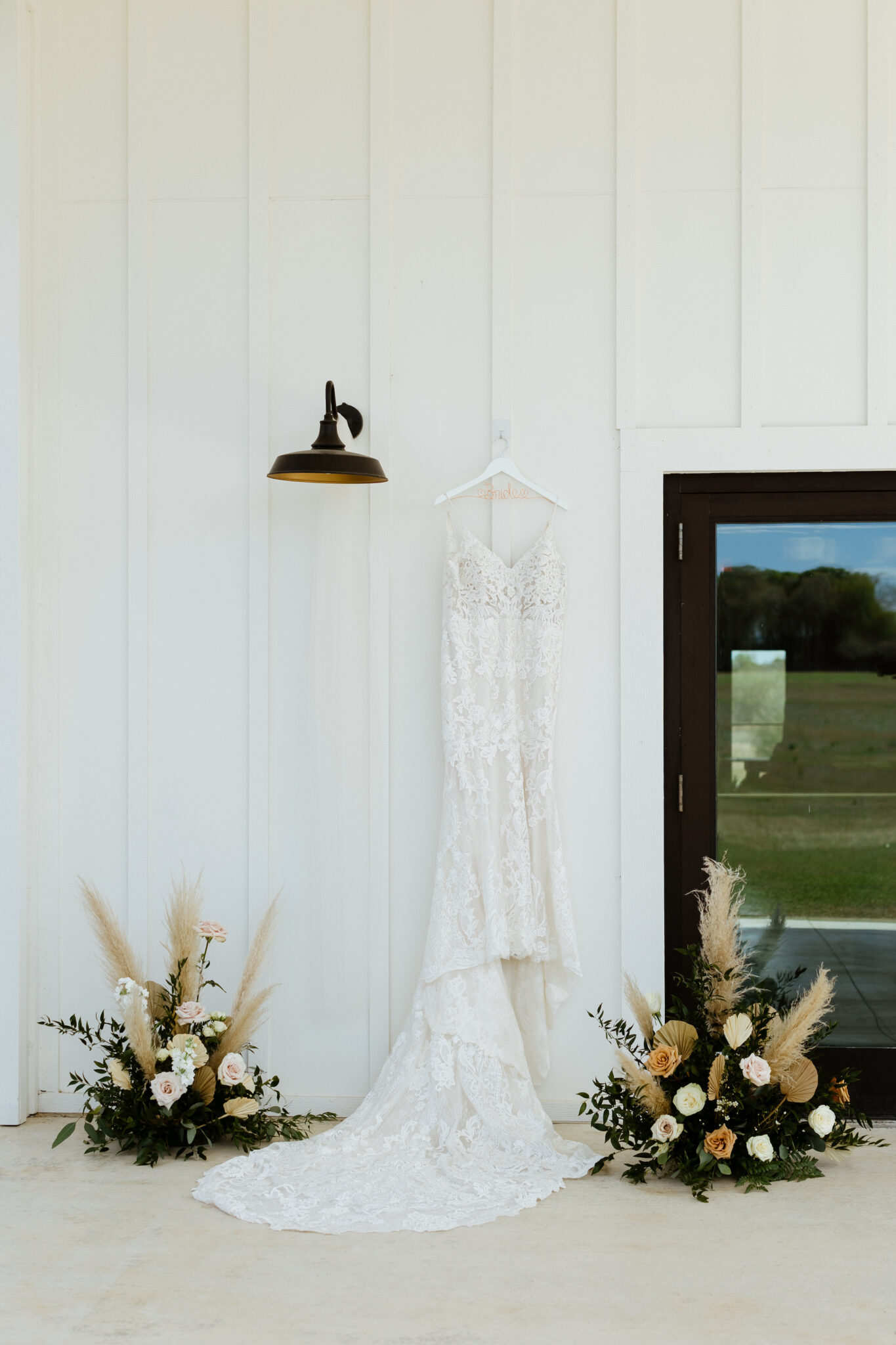 Modern Boho Pastel Dade City Wedding | Simpson Lakes - Marry Me Tampa ...