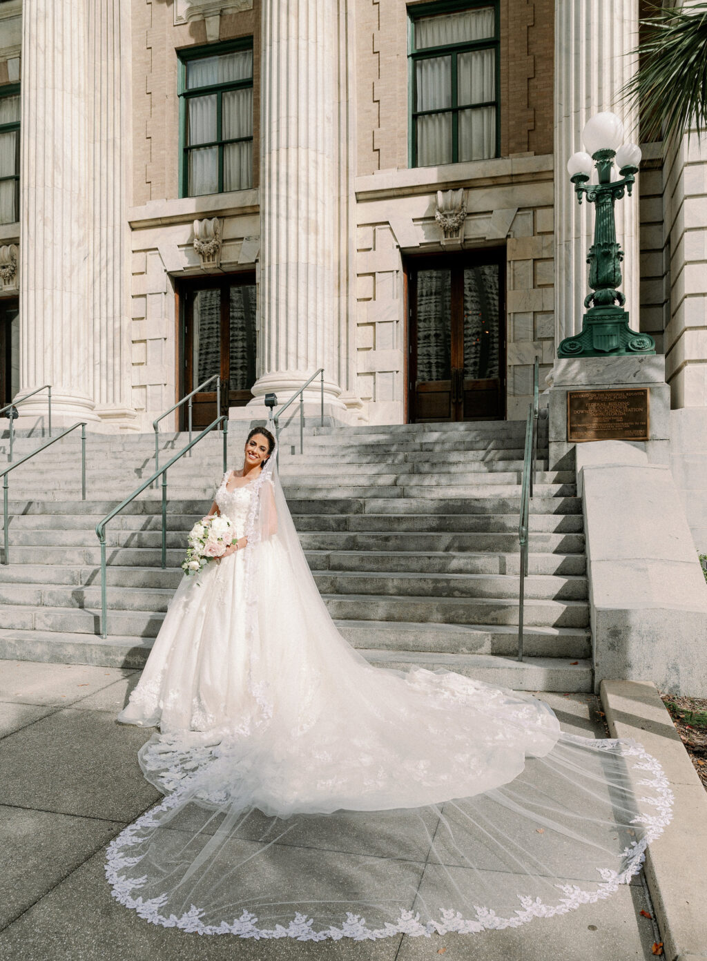 Luxurious Champagne And Gold South Tampa Wedding | Palma Ceia Country ...